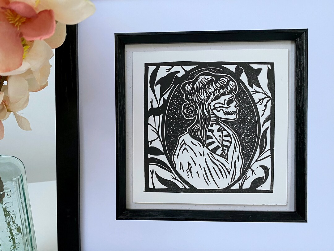 Victorian Skeleton Linocut Portrait: Horror Memento Mori Wall Art - Etsy
