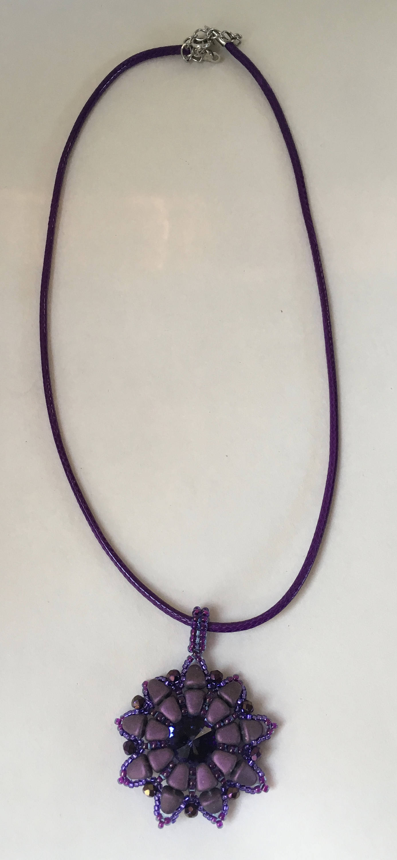 Pendentif perle violet pendentif perle sur collier en cuir - Etsy France