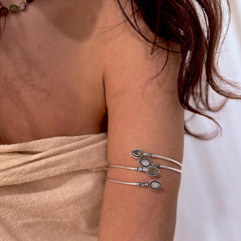 HelloMoonstone - Etsy