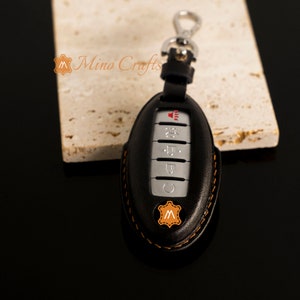 Leather Key Fob Cover for Nissan 350Z 370Z Altima Armada Cima Cube ...