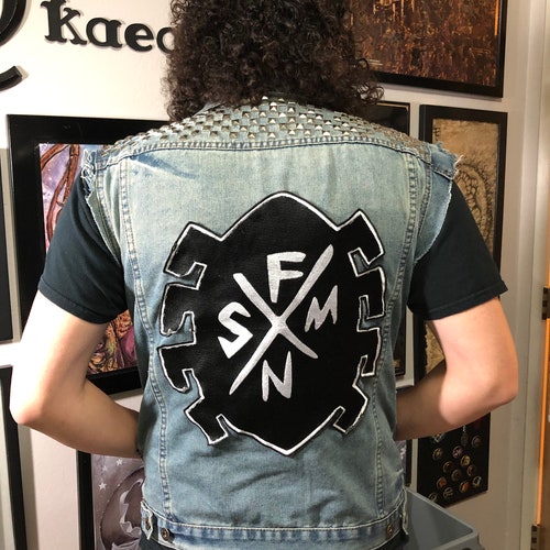 Spider-punk the Anarchic Tour Iron-on Embroidered Patch - Etsy