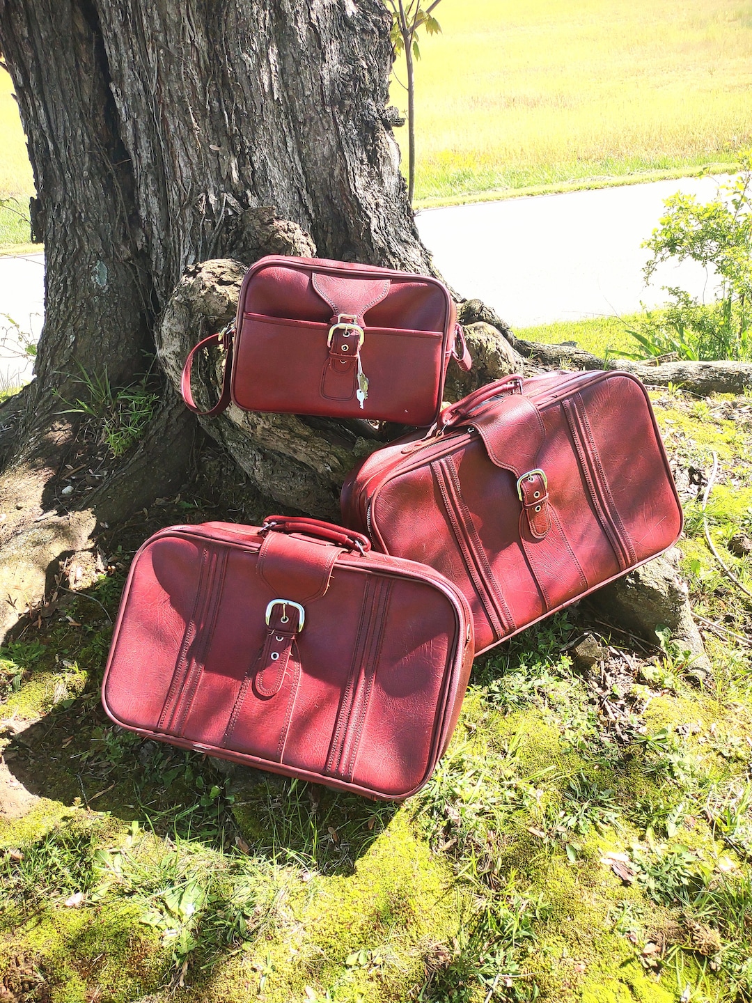 Vintage Burgundy Vinyl Retro Soft Sided Suitcase Suitcases 3 Piece ...