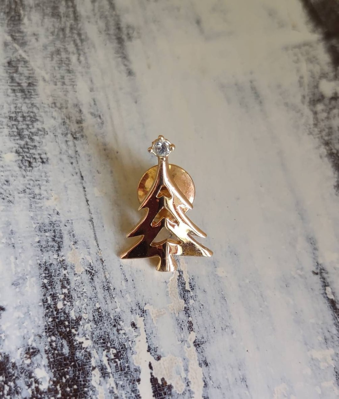 Vintage Avon Christmas Tree Holiday Pin Brooch Clear Rhinestone Star ...