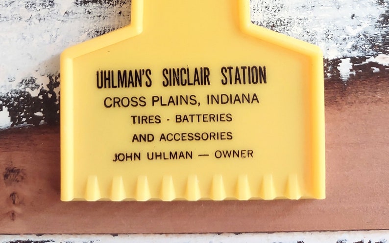 Vintage Advertising Uhlman's Sinclair Station Cross Plains IN Yellow ...