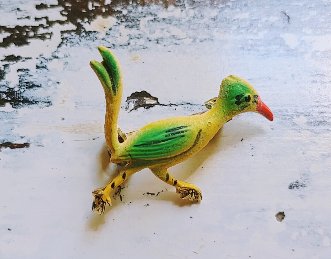 Vintage Tiny Road Runner Bird Hand Painted Yellow Green Enamel Gold ...
