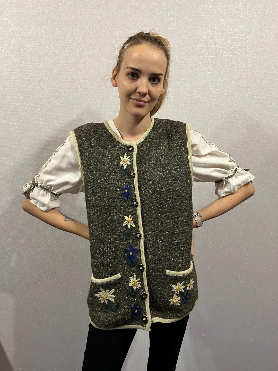 Vintage Khaki Wool Long Austrian Vest Women's Loden Traditional Vest ...