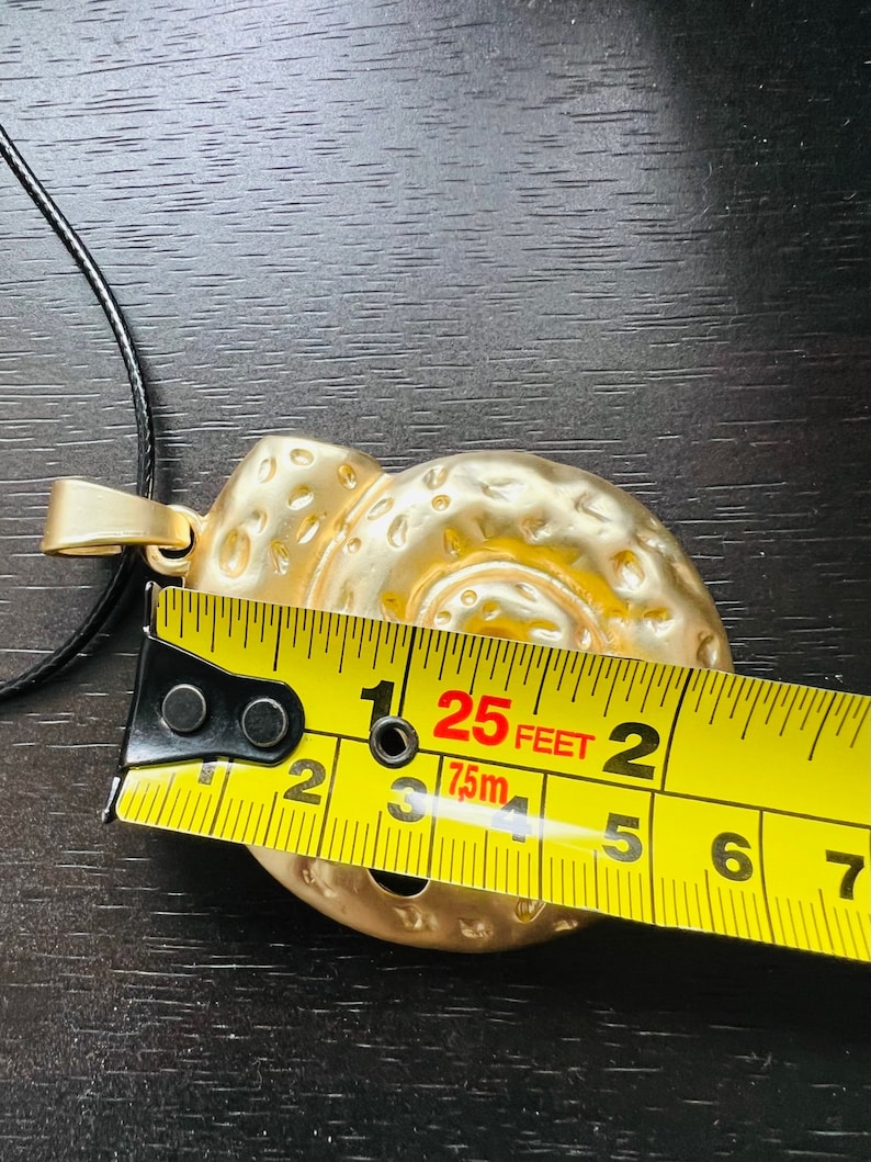 Ursula Shell Necklace Ursula Gold Metal Shell Necklace - Etsy