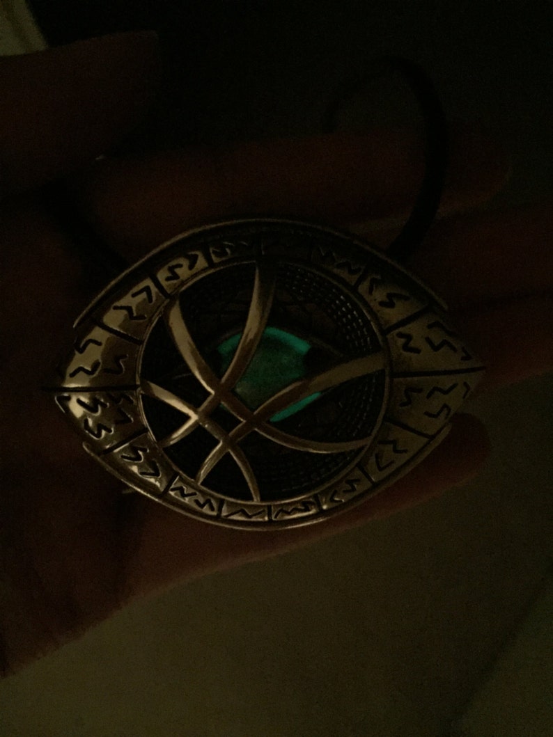 Doctor Strange Necklace Eye of Agamotto Amulet Necklace - Etsy Canada