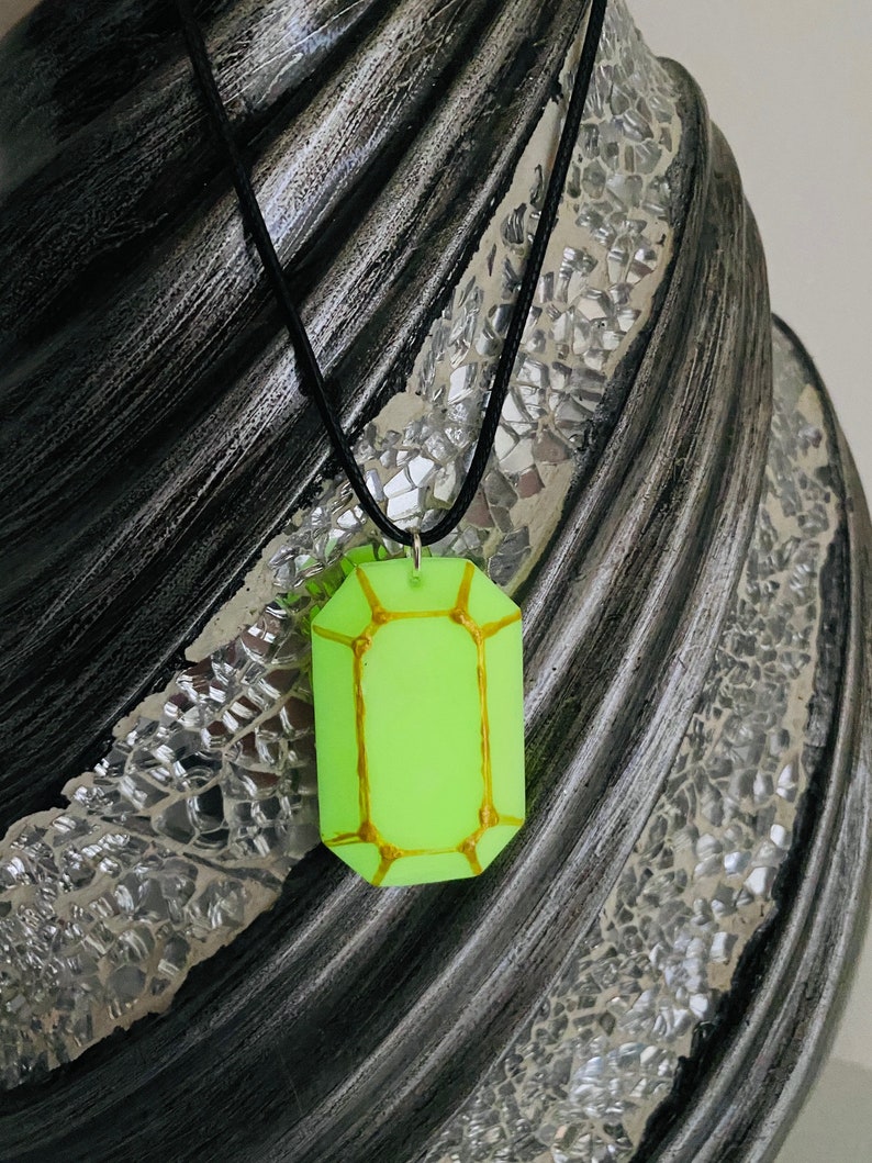 Wynter Zombies 2 Wynter Moonstone Necklace Wynter Werewolf - Etsy UK