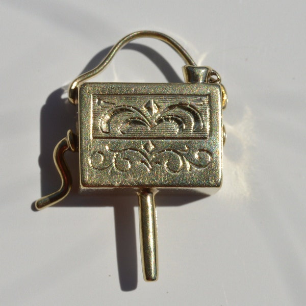 Antique Music Box - Etsy