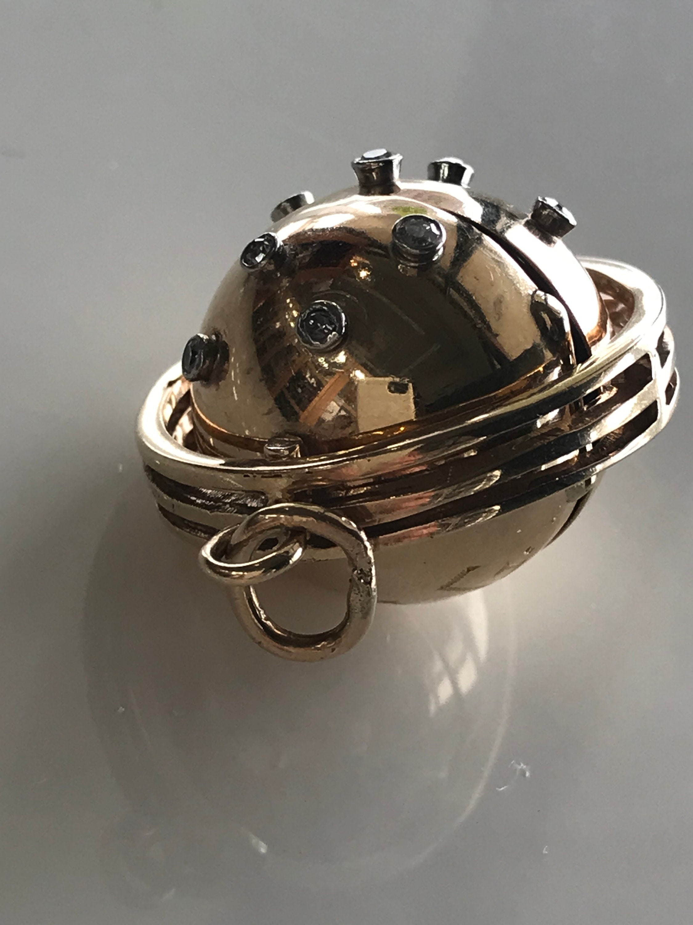 14k Space Ball Pendant, Custom Planet Pendant, Locket With Photo Frames ...