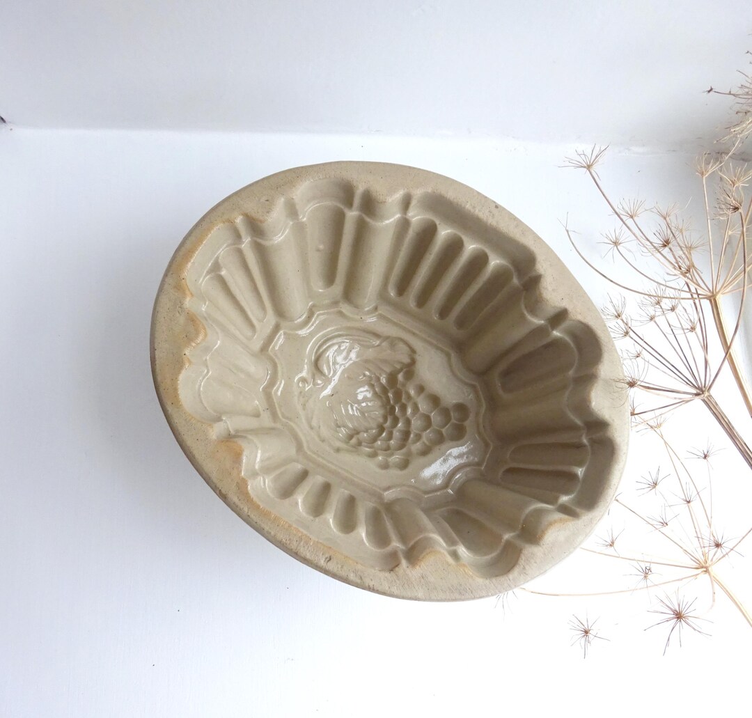 Antique Salt Glazed Stoneware Jelly Mould 1 Pint, Bunch of Grapes ...