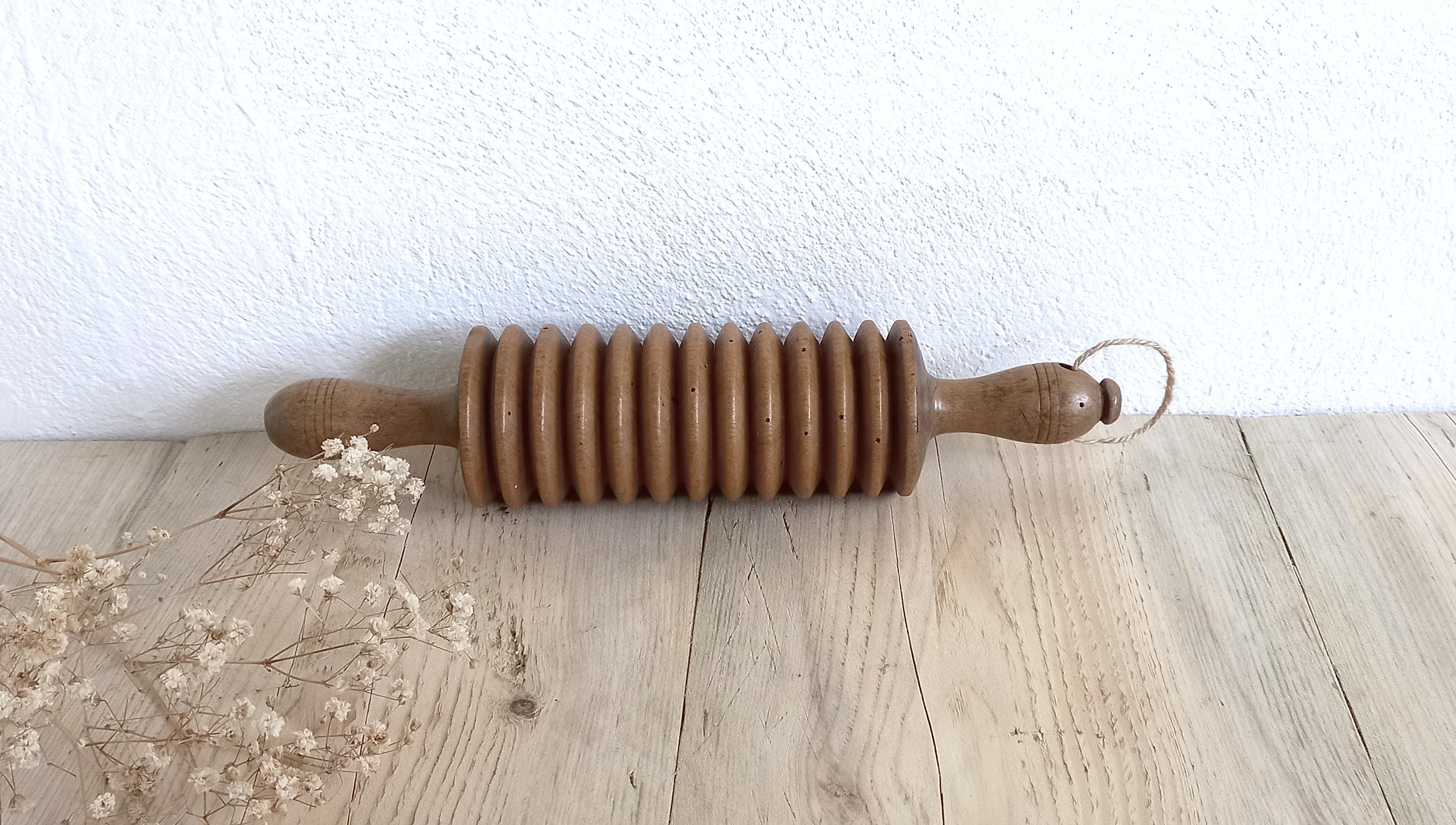 Antique Sycamore Wood Oat Crusher, Victorian Ridged Oat Roller, 19th ...