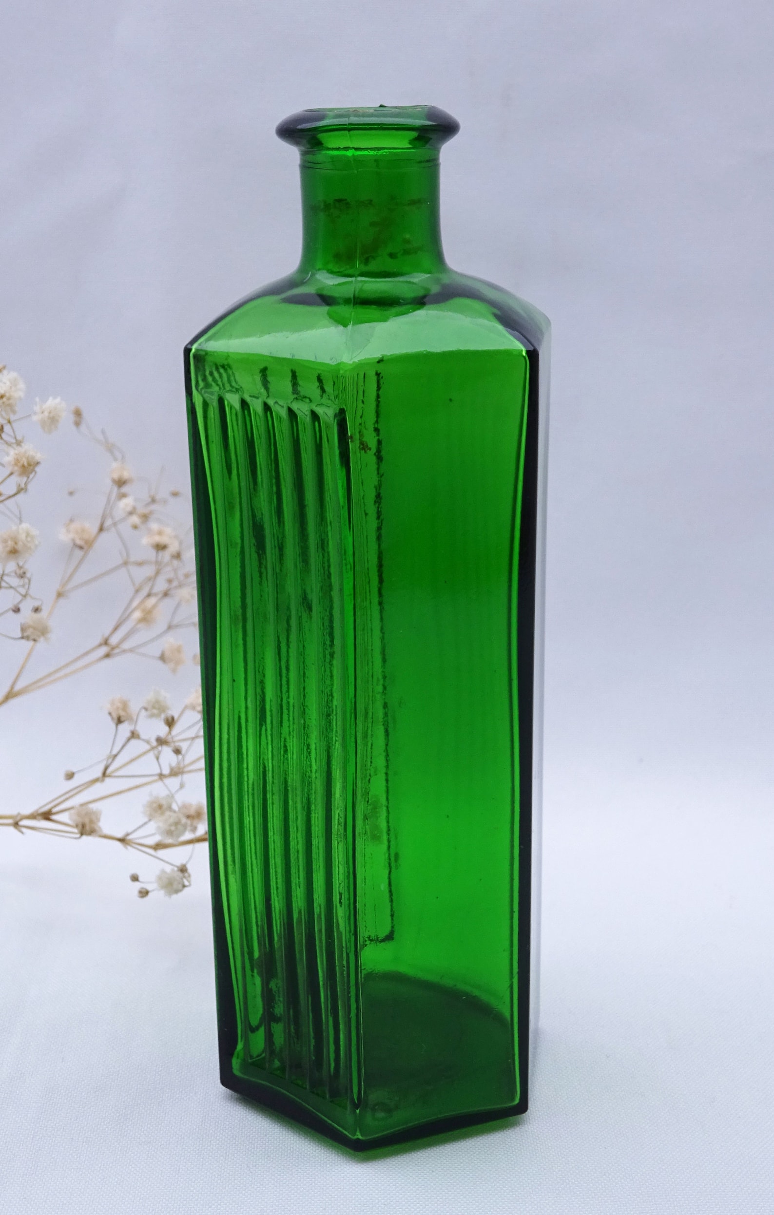 Antique 8 Oz Green Hexagonal Poison Bottle Ribs on Three - Etsy UK
