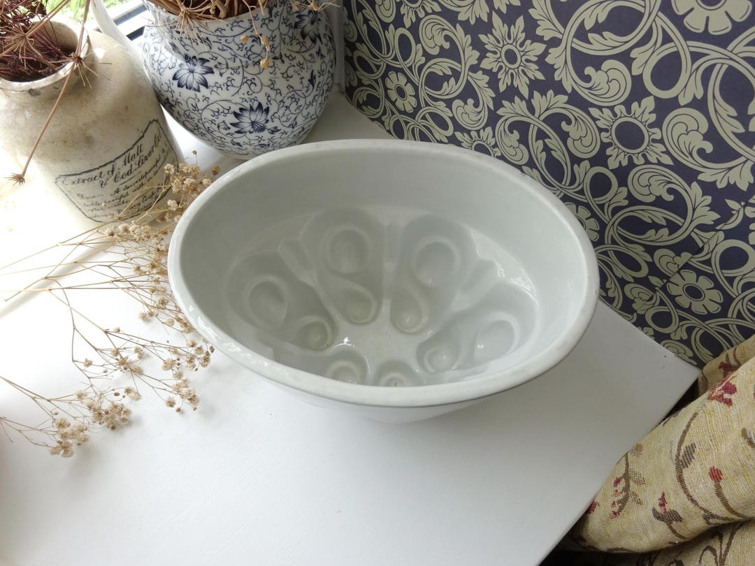 Large Victorian Ironstone Jelly Mould, 3 Pints, Oval Swirl Pattern ...