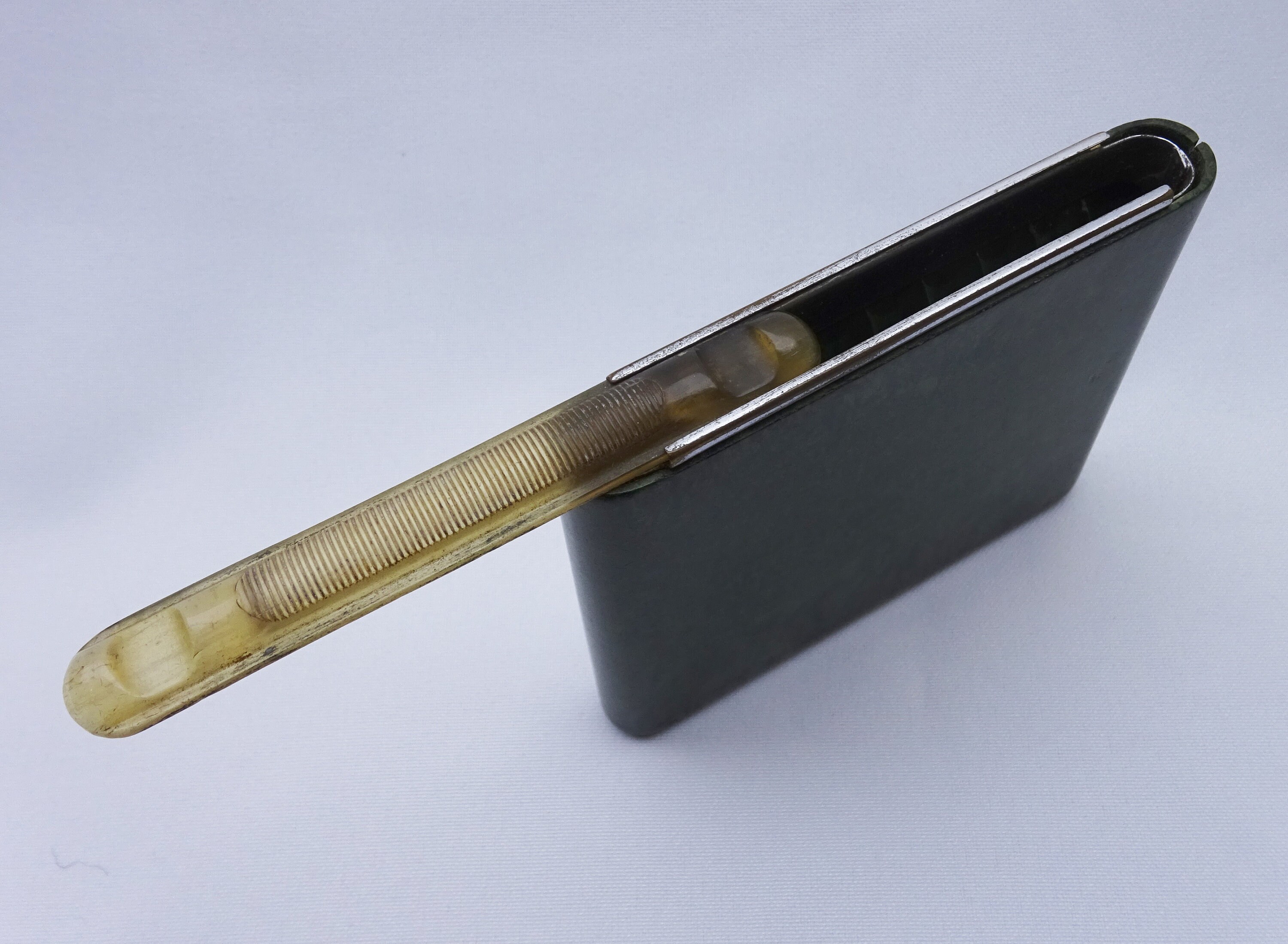 Vintage Wunup Bakelite Cigarette Case Green Mottled Bakelite - Etsy UK