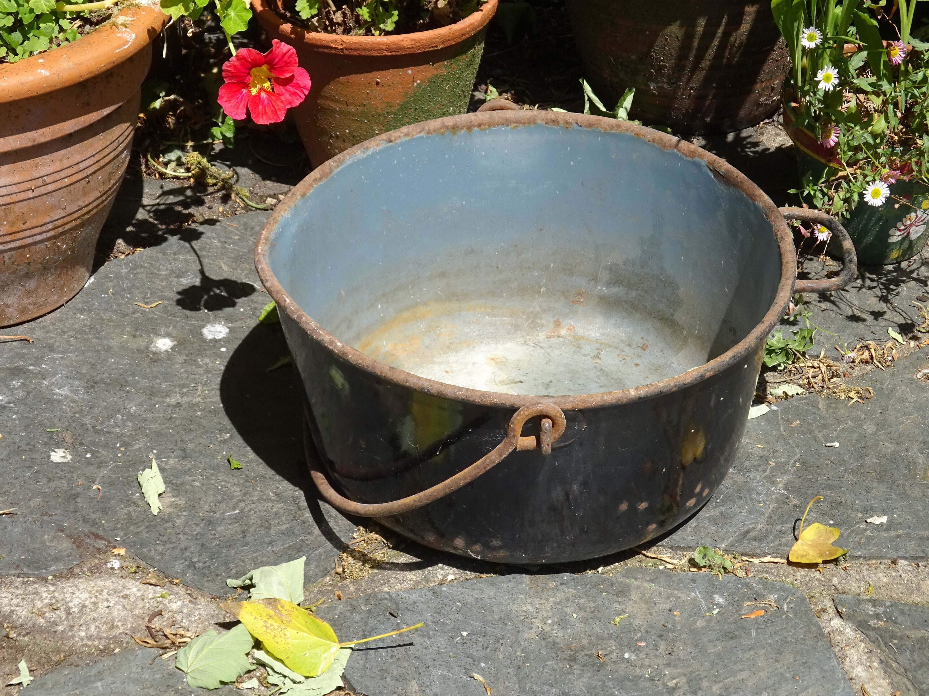 Vintage Enamelled Cast Iron Cauldron, Large Enamelware Cooking Pot With ...