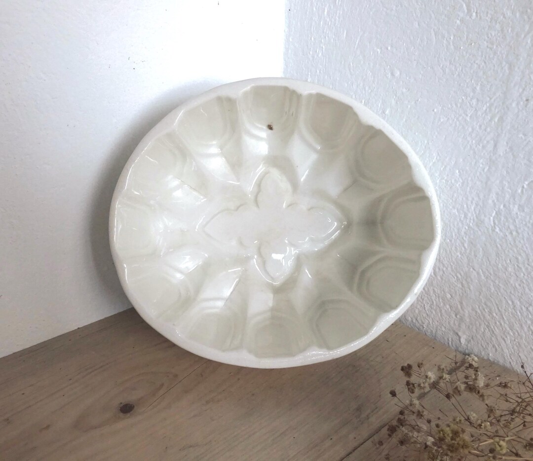 Victorian Jelly Mould, Massive 4 Pint Capacity Oval Ironstone Mould in ...