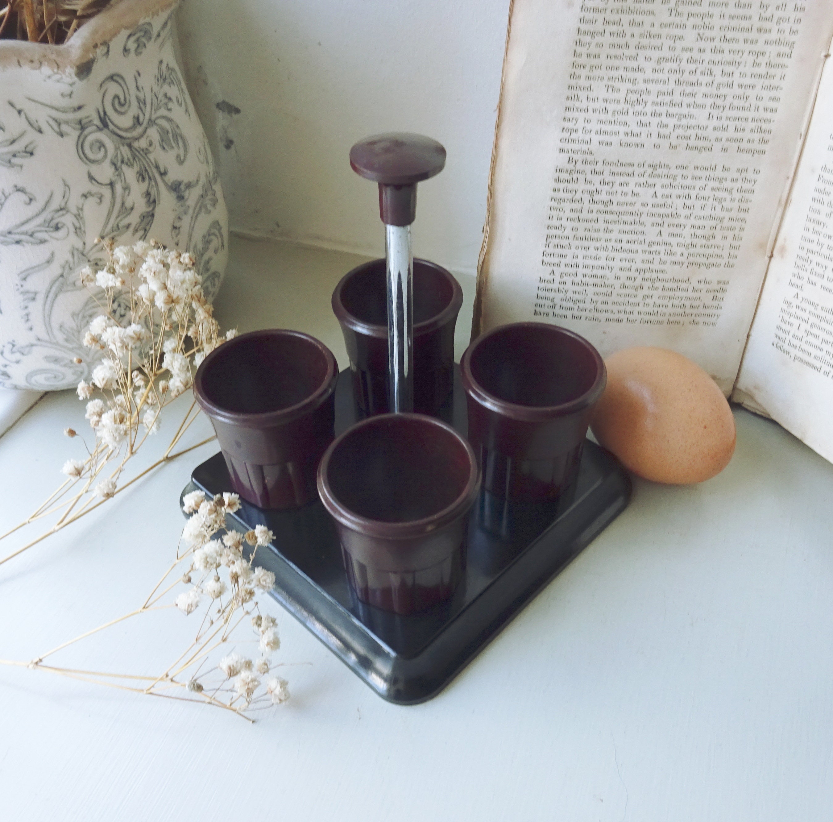 Antique Bakelite Egg Cup Set and Stand Brown Bakelite 4 Egg - Etsy