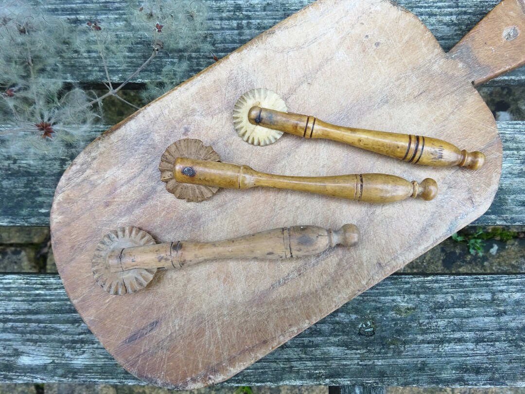 Antique Wooden Pastry Jigger X 1, 19th Century Treen Pastry Crimpers ...