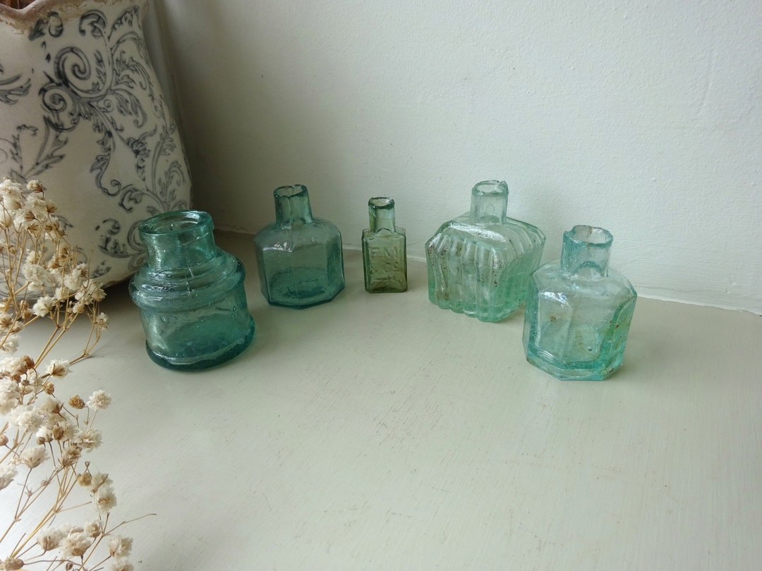 Antique Aqua Ink Bottle X 1, Burst Tops, FM & Co, Ribbed With Pen Rests ...