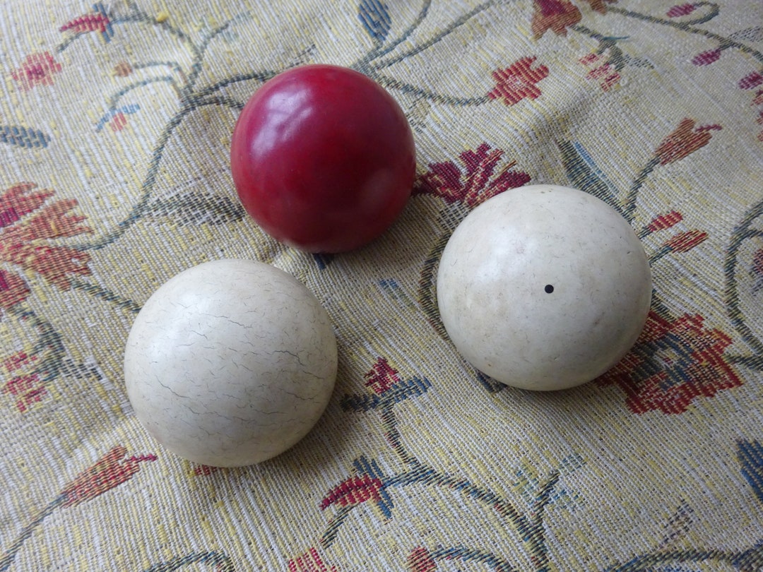 Antique Billiard Balls Set, Two White, One Red. Games, Sports ...