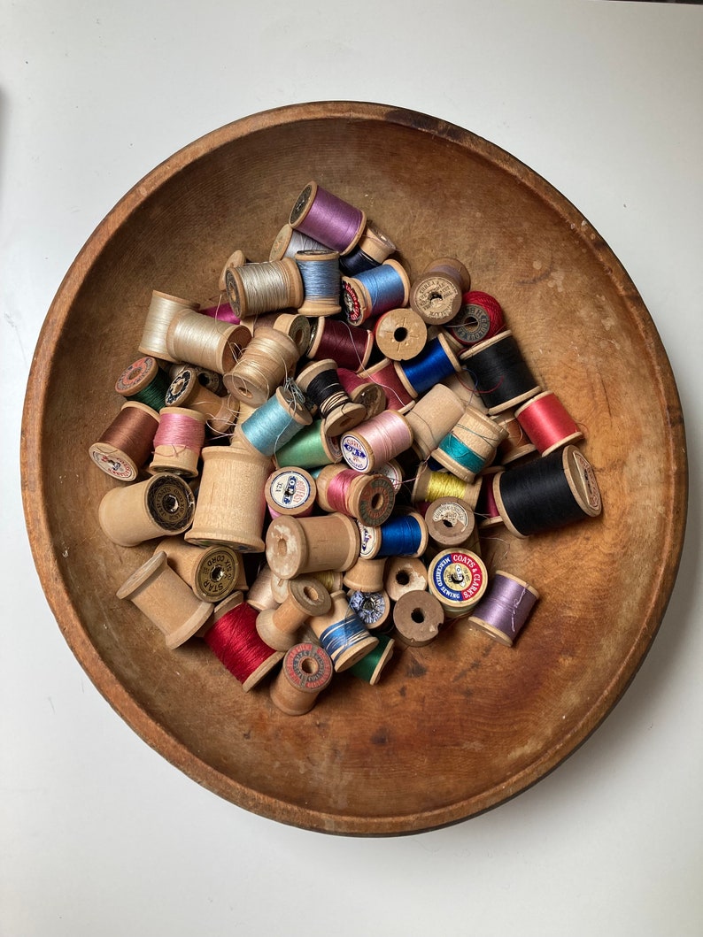 Vintage Lot of 100 Wooden Spools of Thread, Brainerd Armstrong & Co ...