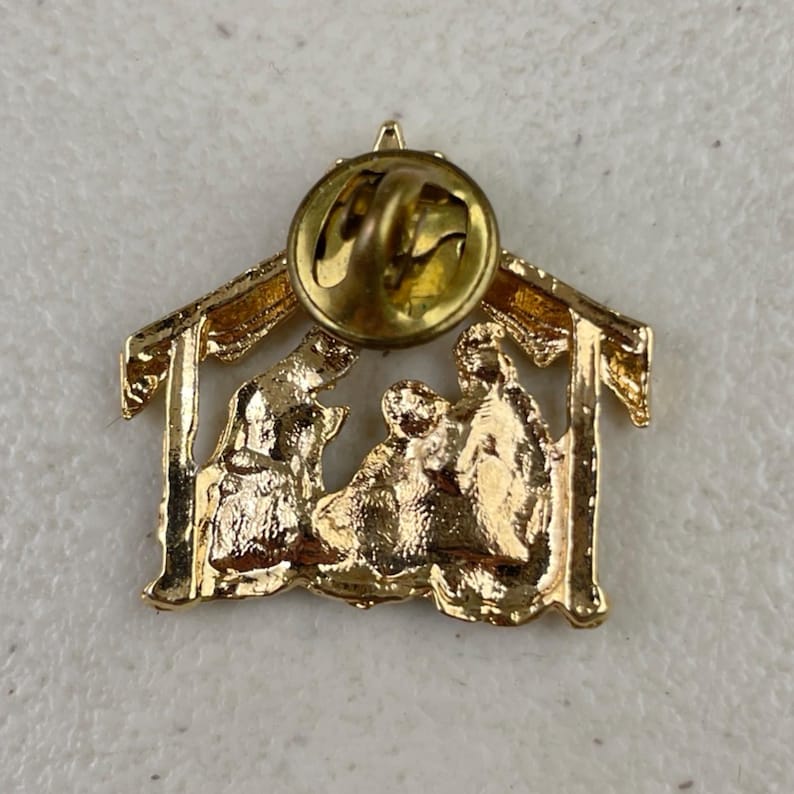 Vintage Nativity Scene Brooch 1980s Gold Tone Metal Rhinestone Star Pin ...