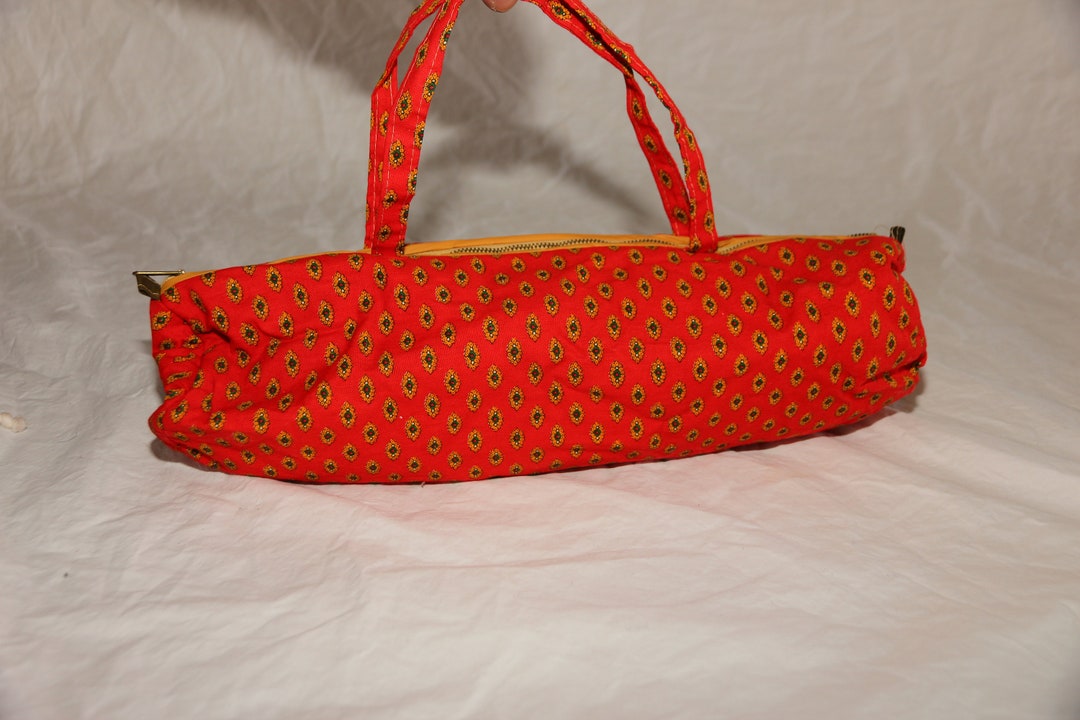 1978 Round Fabric Yarn Carrier Made in France Provincial Print - Etsy
