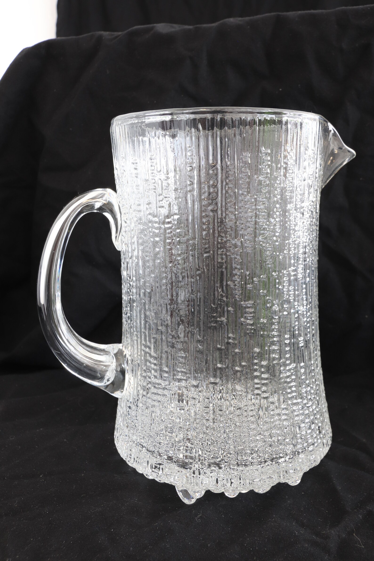 Iittala Iultima Thule Ice Lip Pitcher With Four Water Tumblers - Etsy