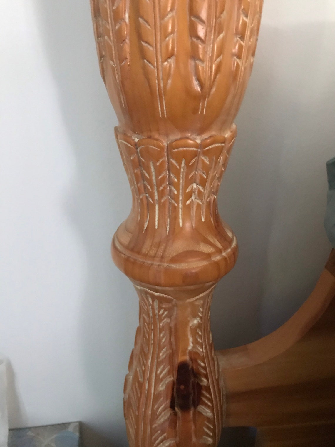 Vintage Hand Carved corn Cob Bed White Pine 4 - Etsy