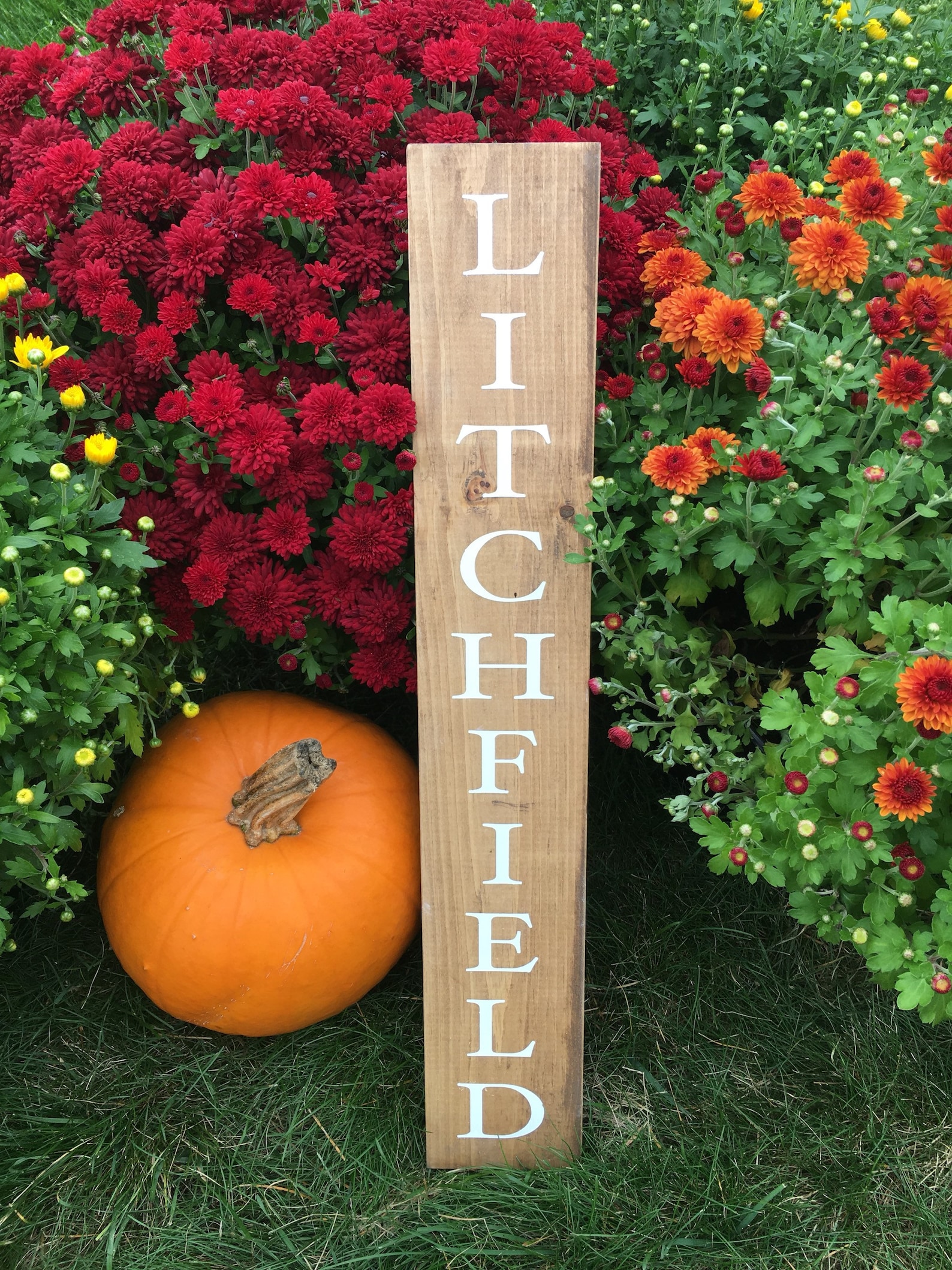 Vertical Name or Town Name Sign Custom Gallery Wall Sign - Etsy