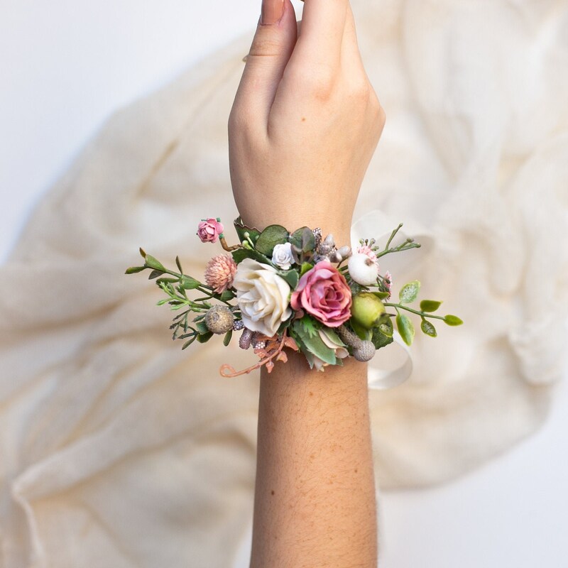 Flower Wrist Corsage - Etsy