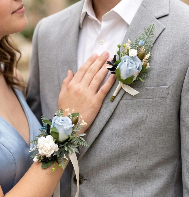 Light Blue Corsage and Boutonniere Set, Prom Wrist Corsage Bracelet ...