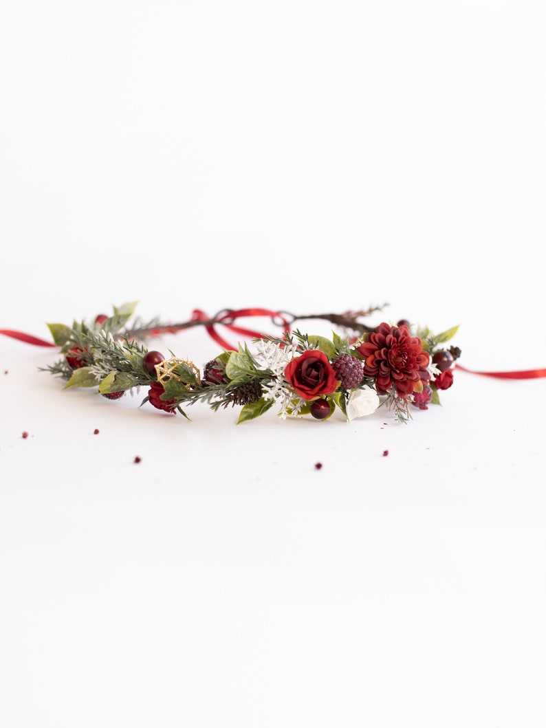 Pine Cone Crown, Red Berry Hair Piece, Woodland Christmas Crown, Red ...