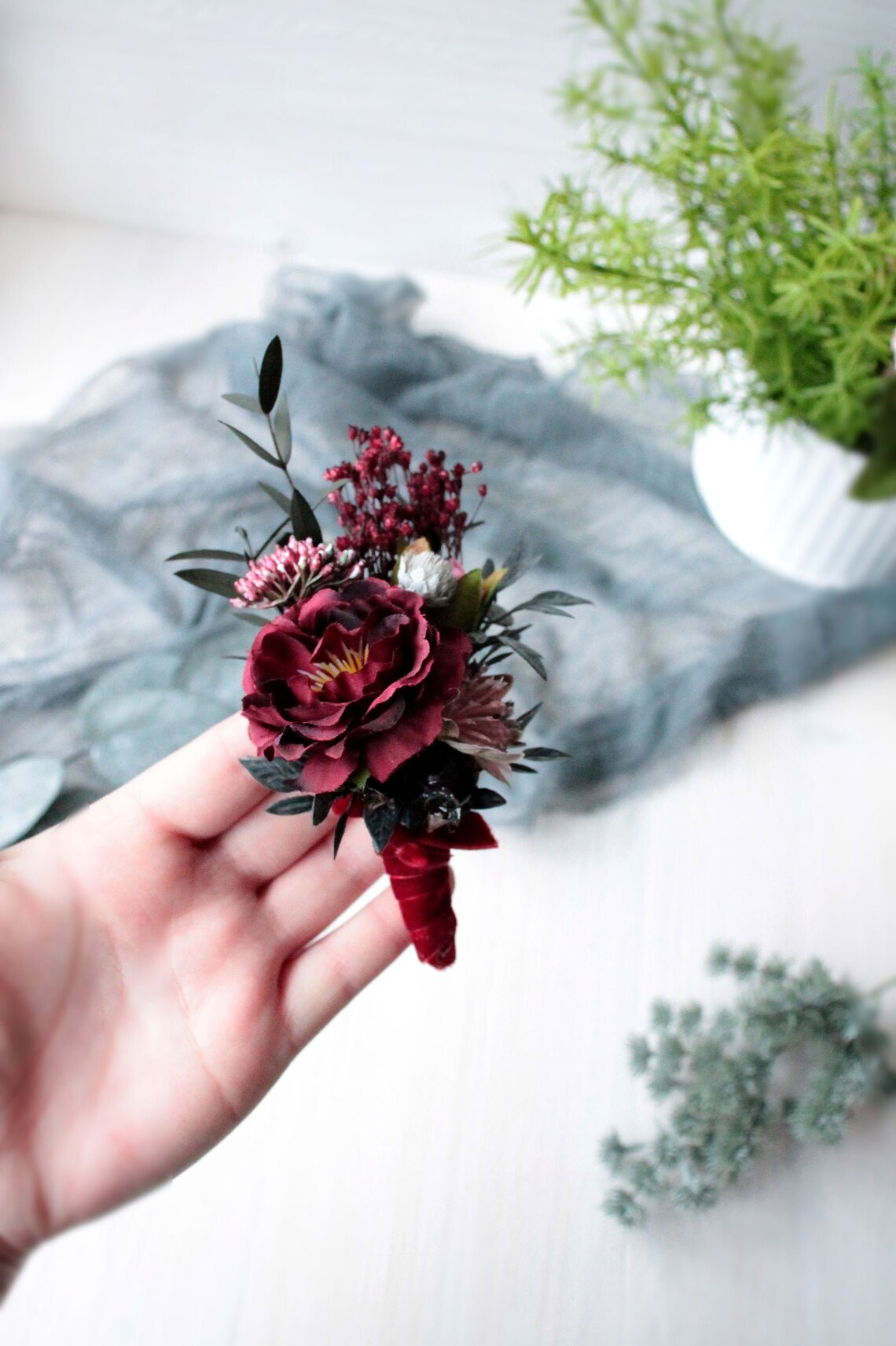 Flower Buttonhole, Burgundy Boutonniere, Groomsmen Buttonhole, Marsala ...