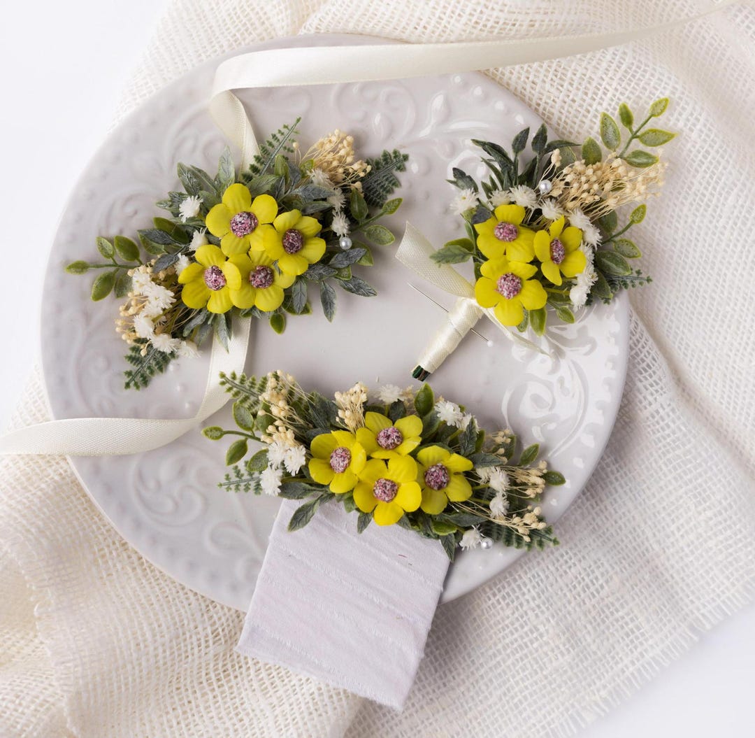 Prom Yellow Corsage Boutonniere Bridal Wrist Corsage Summer Sunflower ...