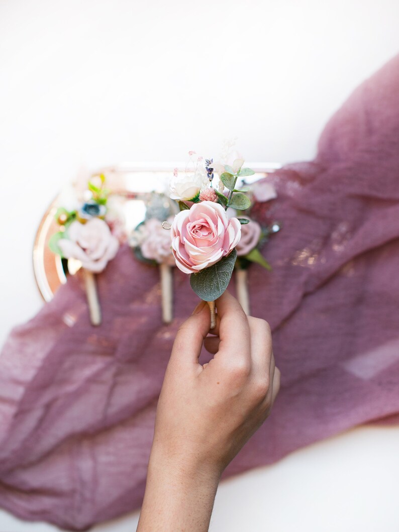 Blush Flower Boutonniere Groomsmen Boutonniere Boutonniere - Etsy