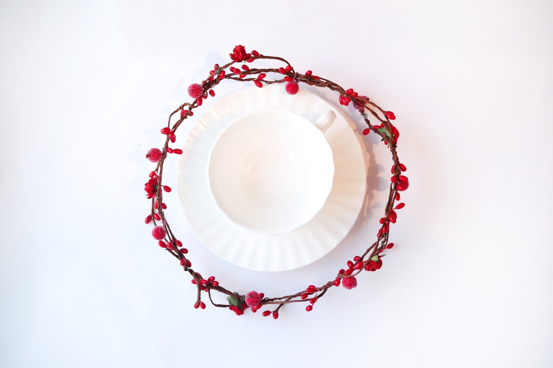 Christmas Floral Crown, Winter Flower Crown, Holly Headpiece, Gift for ...