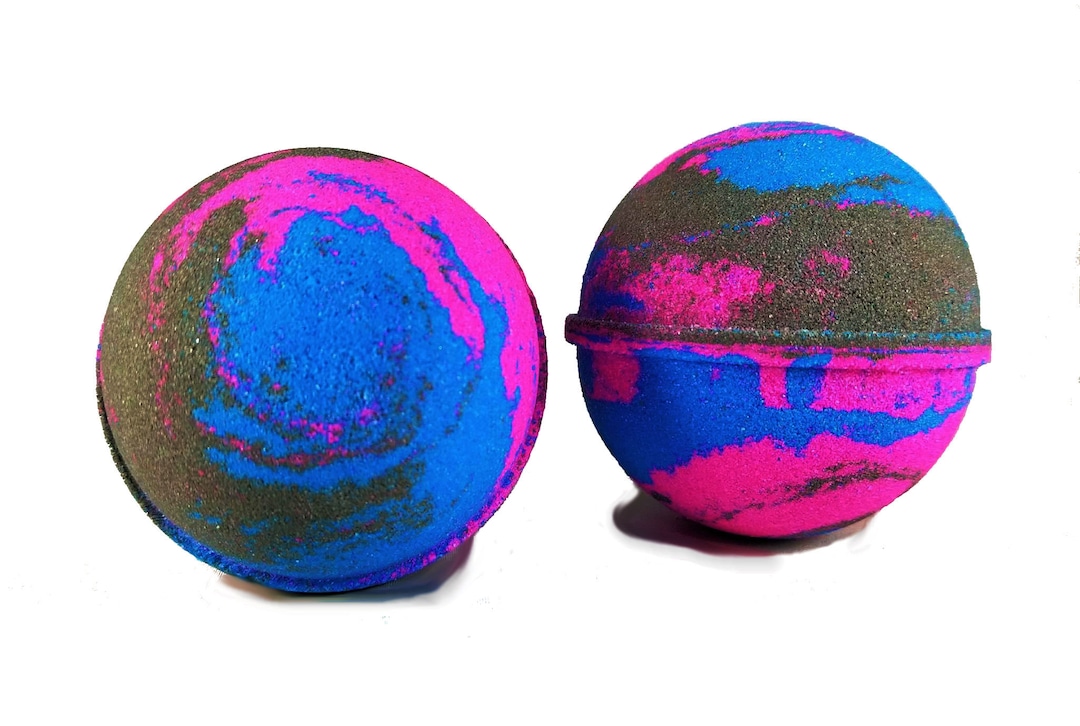 Galaxy Bath Bomb | Cosmic Bath Bombs | Vegan | Handmade | Day of the ...