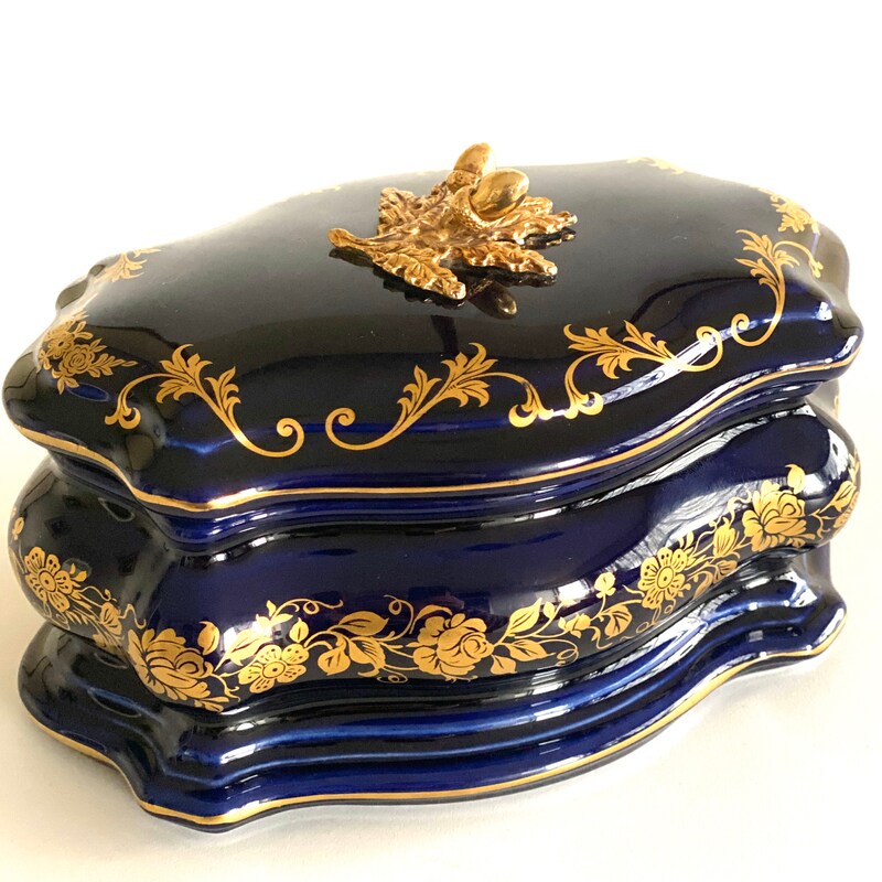 Porcelain Box - Etsy