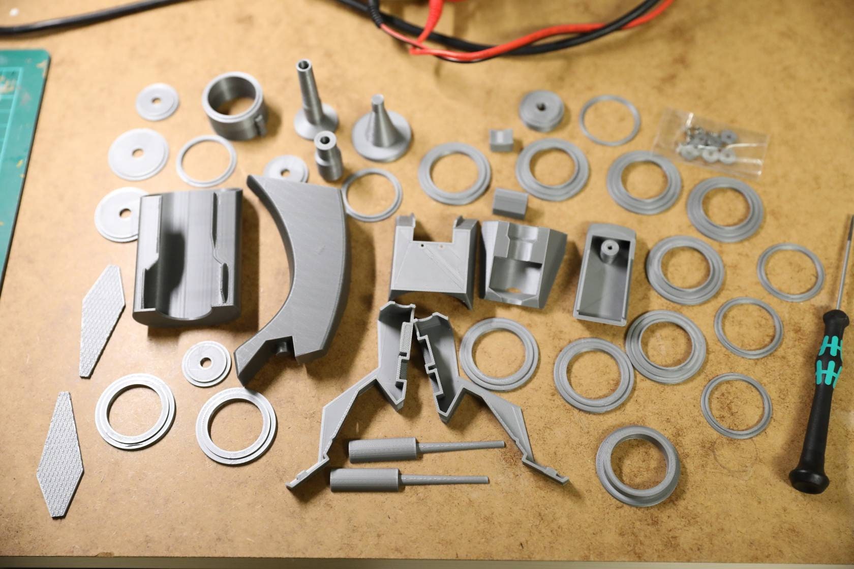 Klingon Disruptor Kit Full Scale | Etsy Canada