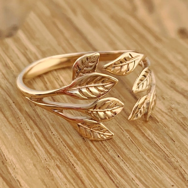 Gold Leaf Ring - Etsy
