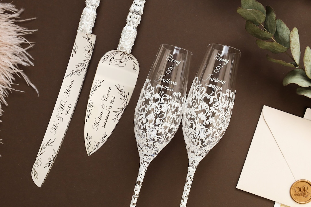 Wedding Glasses and Cake Server Set Personalized White Champagne Flutes ...
