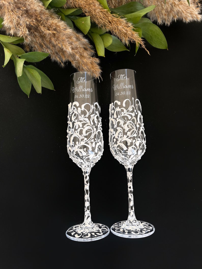 Personalized Wedding Flutes for Bride and Groom White Wedding - Etsy