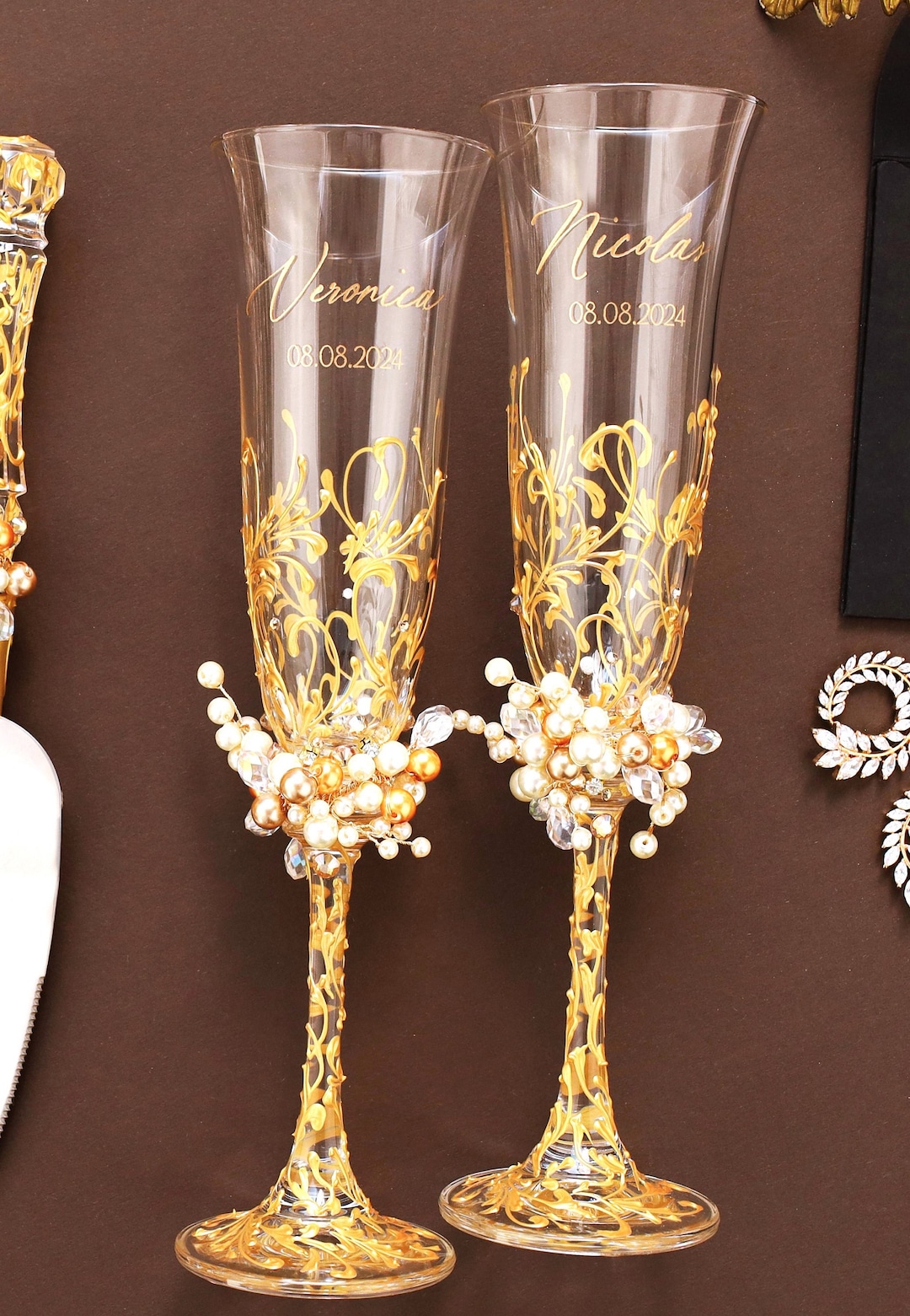 Personalized Wedding Flutes for Bride and Groom, Gold Wedding Flutes ...