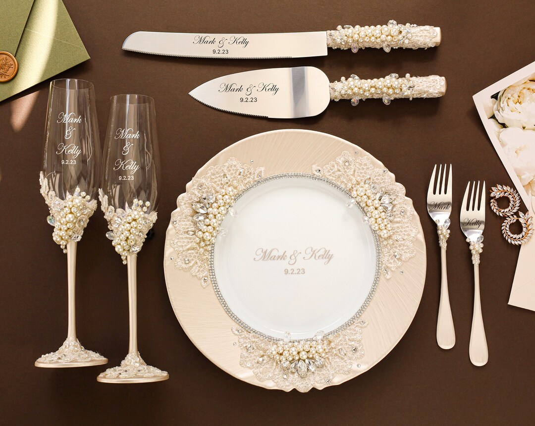 Wedding Couple Gift Cake Server Set Pearls Boho Rustic Wedding Server ...