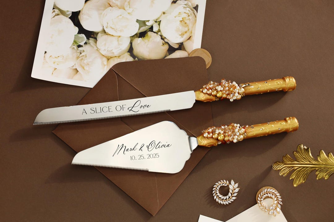 Wedding Cake Knife Engraved Gold Cake Server Set for Bride and Groom ...