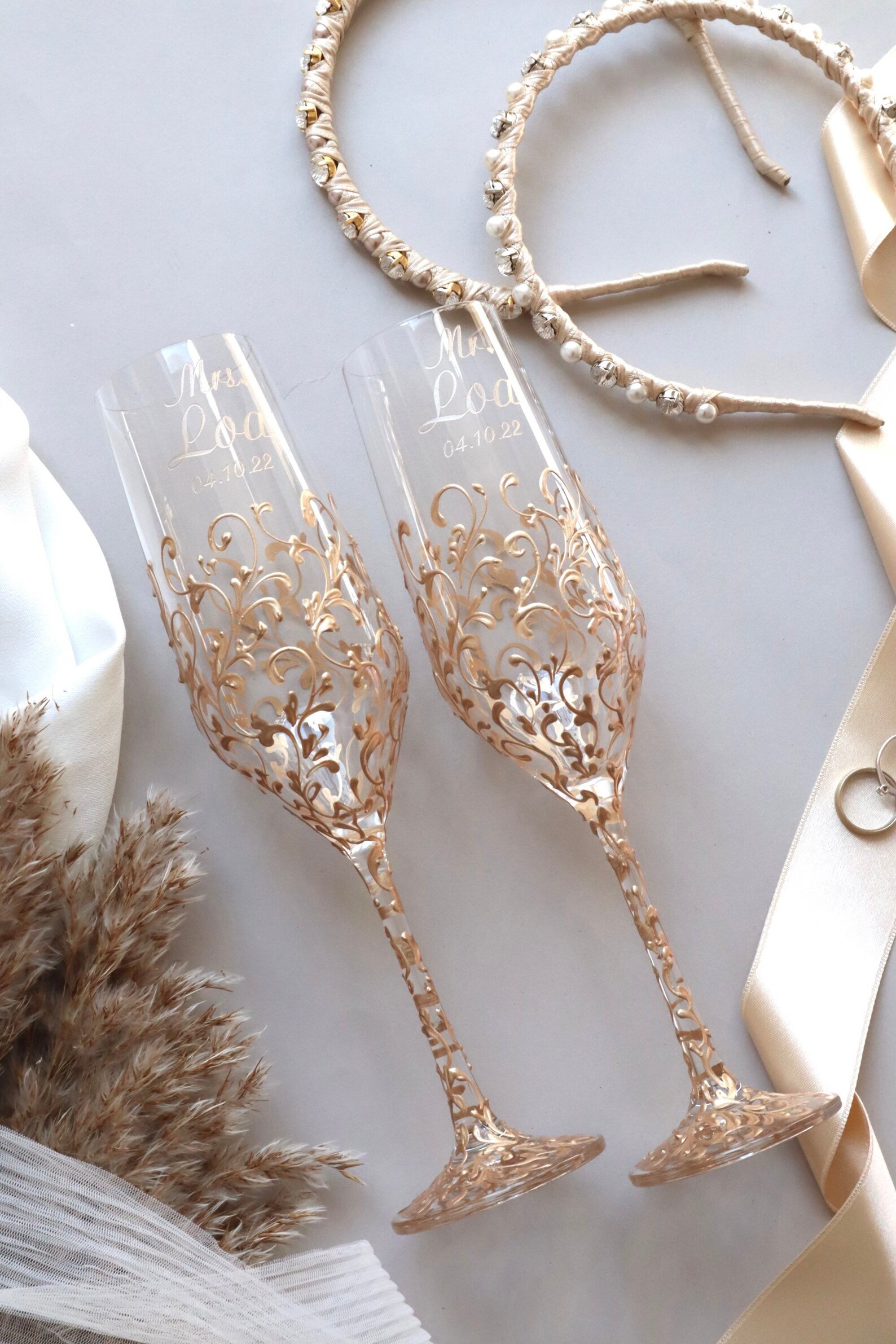 Personalized Wedding Flutes for Bride and Groom White Wedding - Etsy