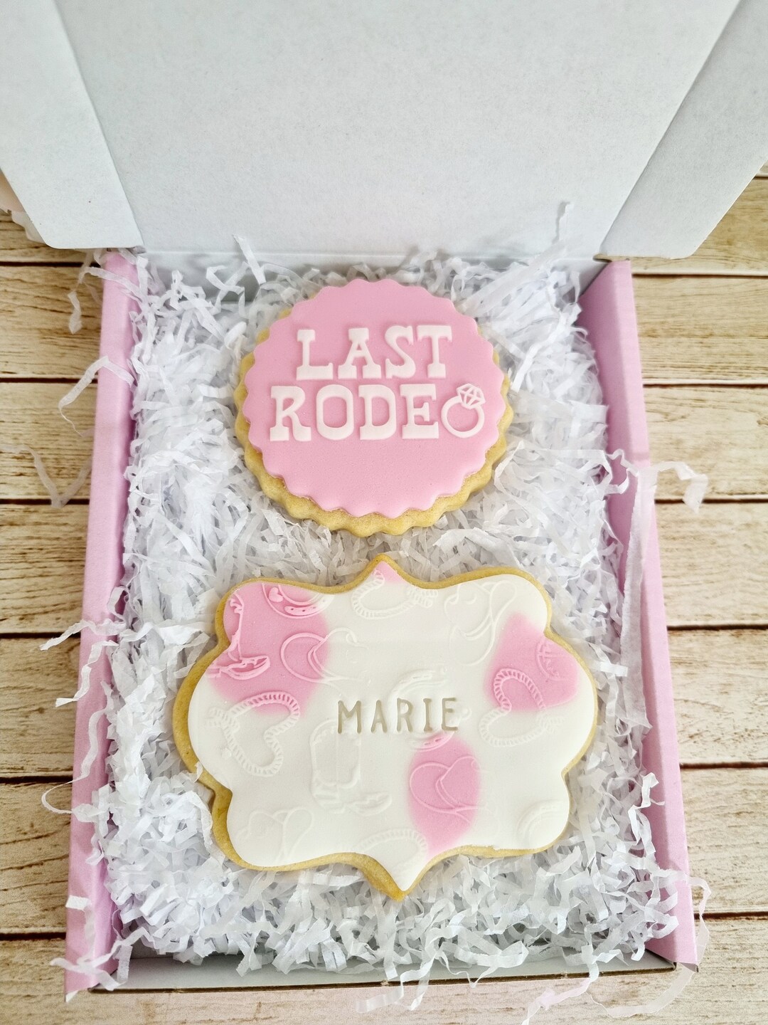 Last Rodeo Cowgirl Cookies, Bride to Be Cookie Biscuits - Etsy